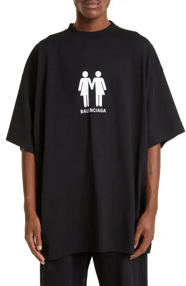 トップス BALENCIAGA Pride 2022 Oversized T-Shirt Balenciaga Pride 22 T-shirt Oversized | Saks Fifth Avenue